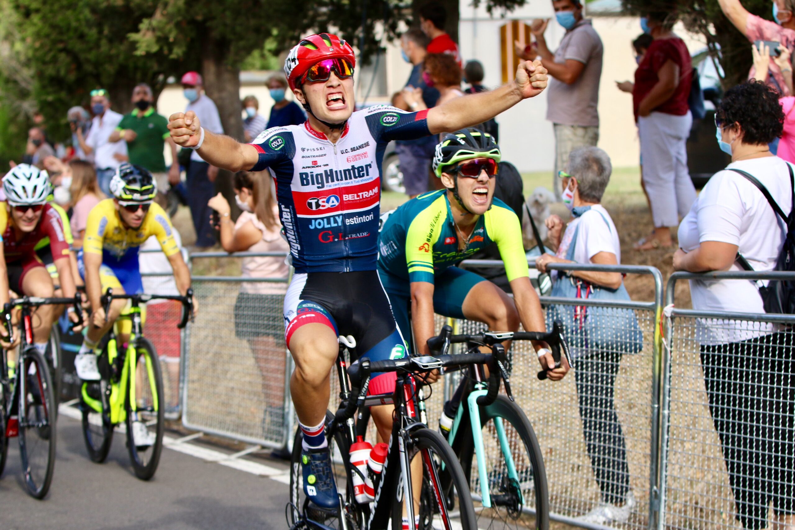 Juniores – Primo successo di Peschi a Caste Raniero – Federciclismo