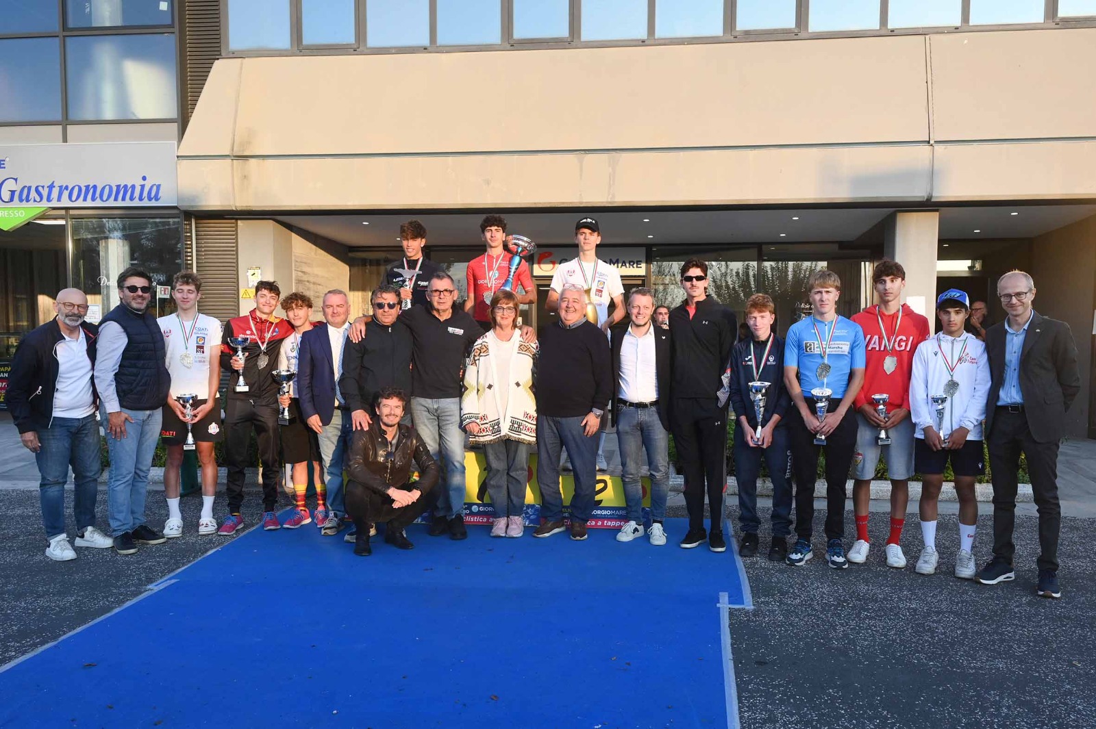 Due giorni di qualità ad Urbisaglia con il Papà Elio Gran Premio ...